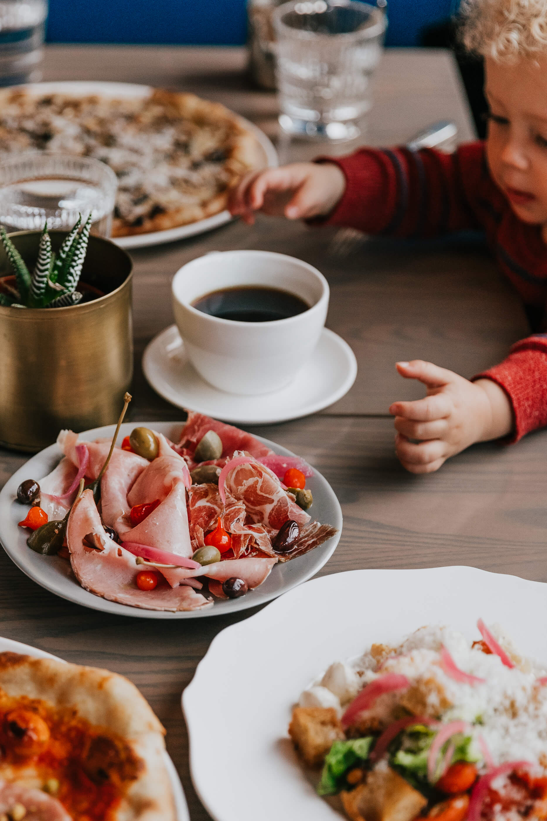 Dine with us and get 20% off brunch, lunch or dinner! | Buffo Calgary