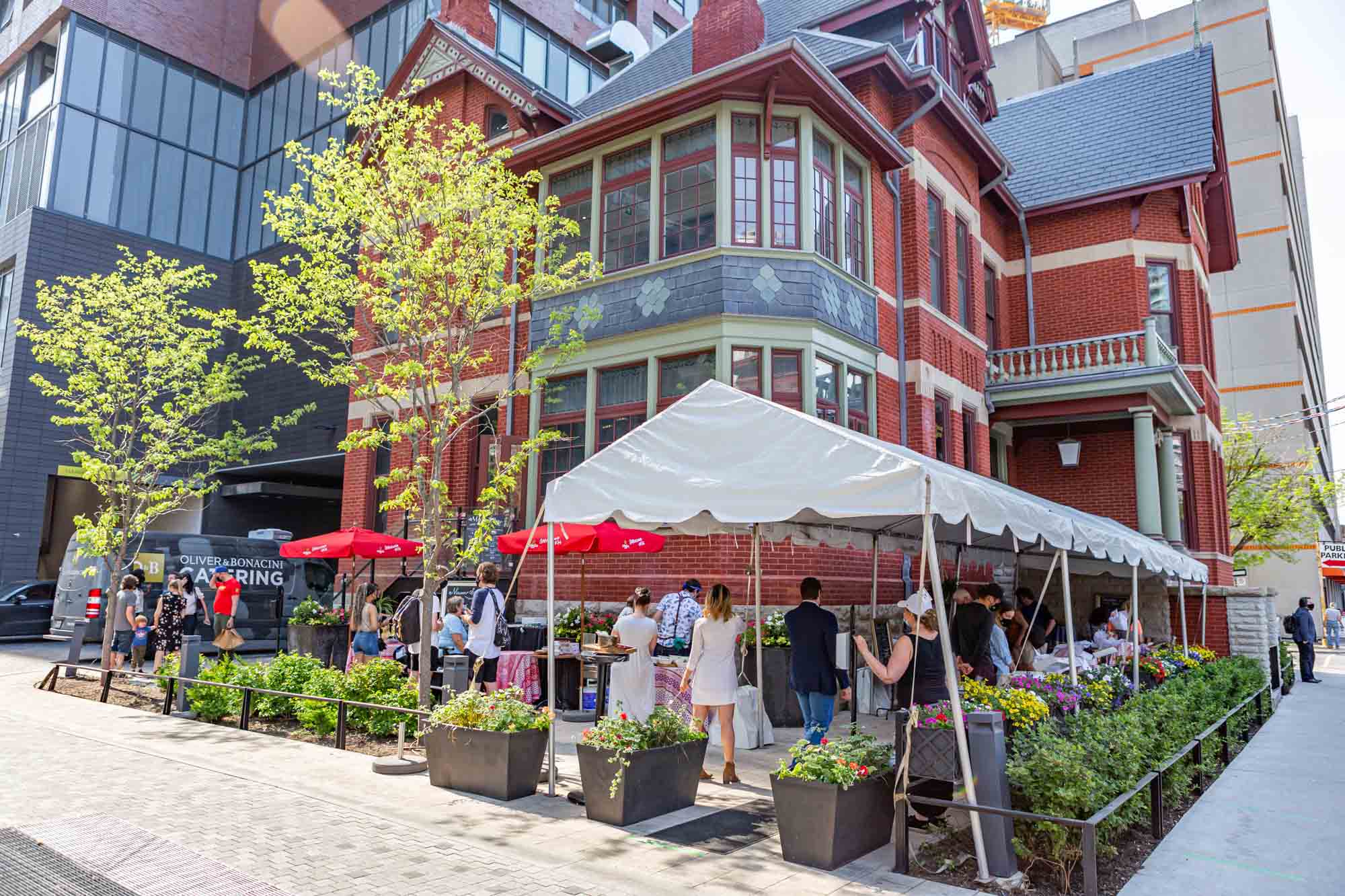 Pop Up Outdoor Chefs' Market - Maison Selby